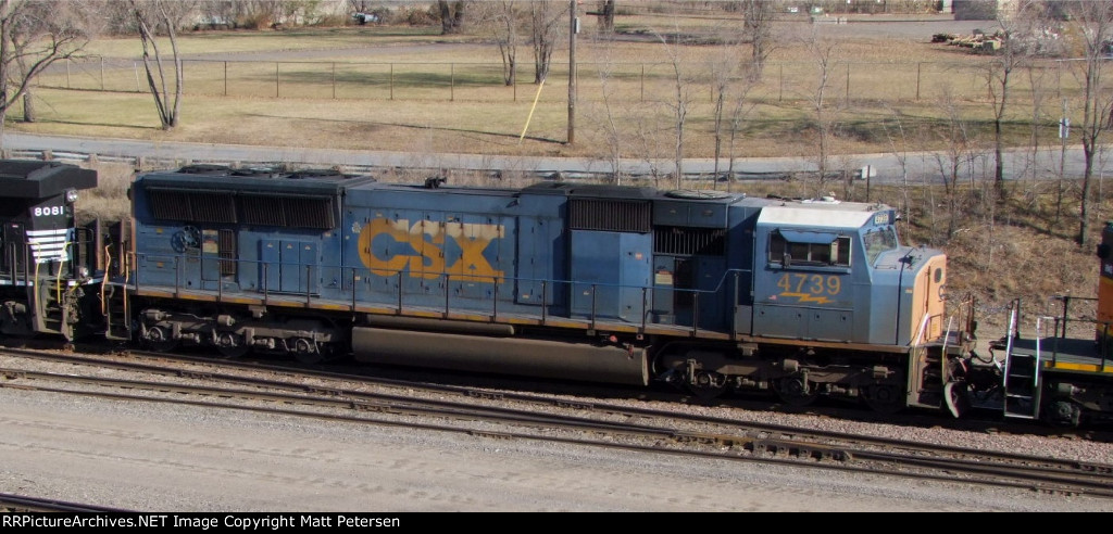 CSX 4739